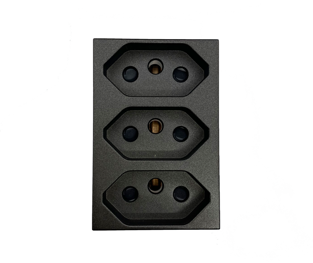3 x 16A New ZA Plug Sockets – Maple Leaf Electrical Supplies