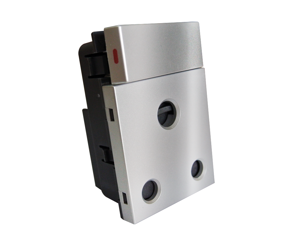 16A Single Switched Socket Outlet – Maple Leaf Electrical Supplies